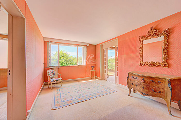 Appartement 4 pièces à vendre à Saint-Germain-en-Laye, Alsace, Péreire