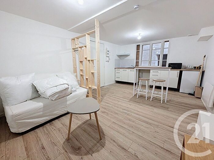 Appartement à louer - Saint-Girons - 1 pièce