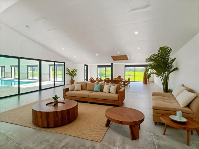 Maison à vendre - Grenade - 6 pièces - 5 chambres