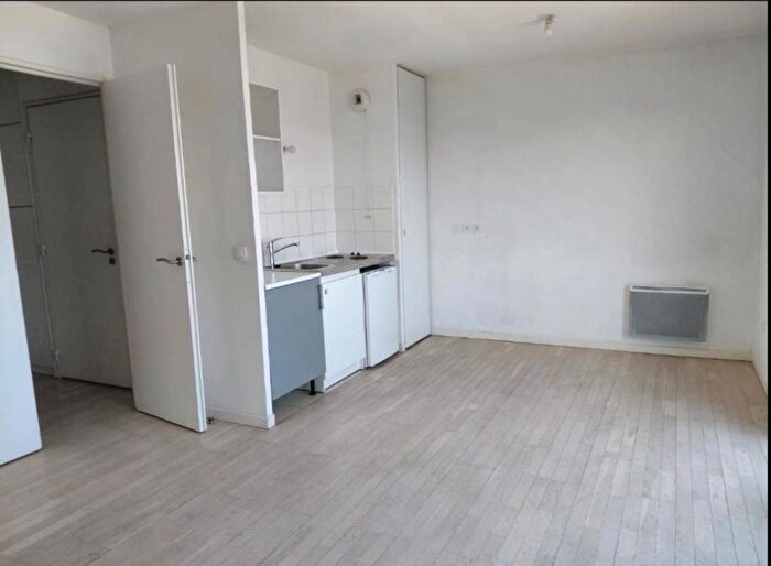 Cergy, Les Hauts-de-Cergy - Appartement 1 pièce à louer