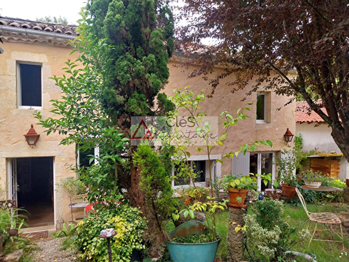 Maison à vendre - Escoussans - 5 pièces - 3 chambres