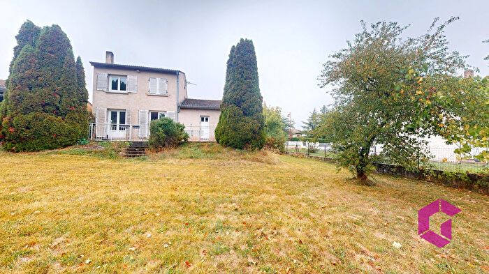 Cussac-sur-Loire : Maison 6 pièces à vendre