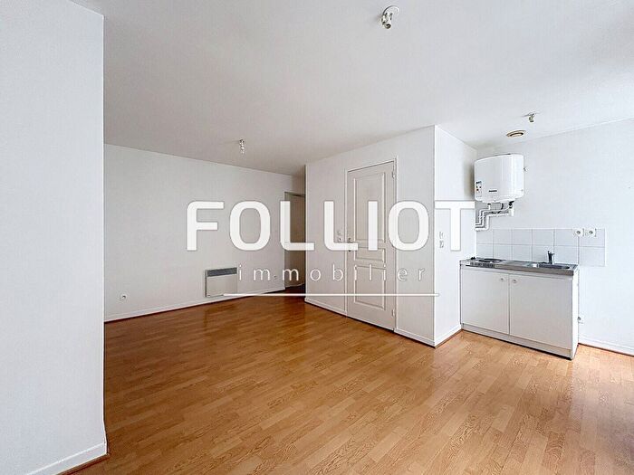 Appartement à louer - Coeur Centre Ville, Bayeux - 1 pièce