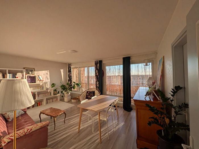 Appartement à vendre - Hem - 4 pièces - 3 chambres