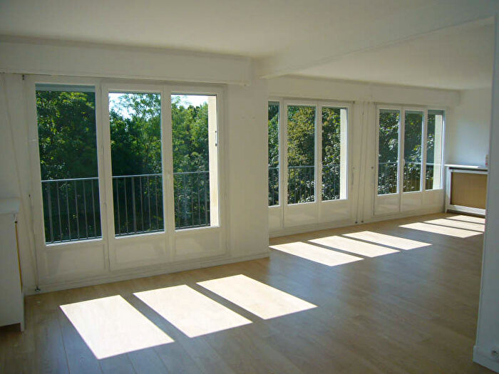 Maisons-Laffitte, Ouest - Appartement 4 pièces à louer