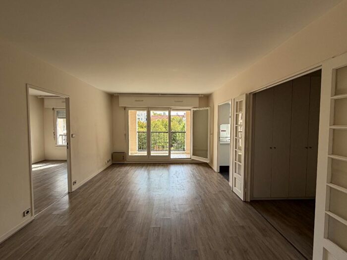 Antony, Croix de Berny : Appartement 2 pièces à louer