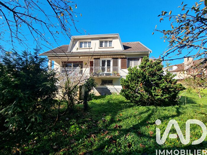 Maison à vendre - Vesoul, Grand Gresil, Stade, Saint-Ferjeaux - 6 pièces - 5 chambres