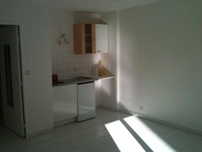 Appartement à louer - Marseille ème arrondissement - 1 pièce