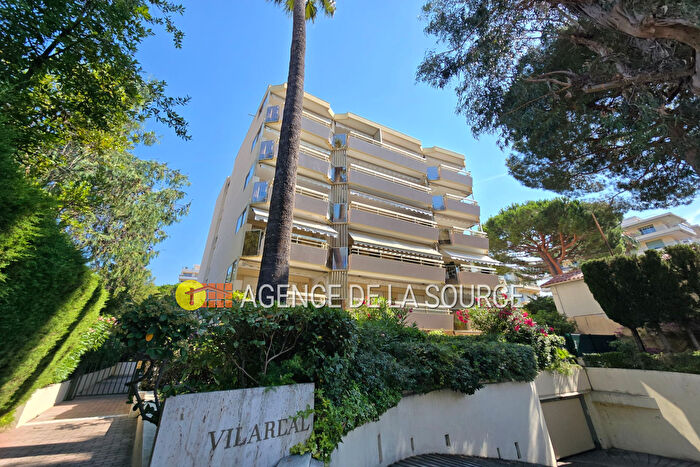 Appartement 3 pièces à Cannes, Pointe Croisette, à vendre