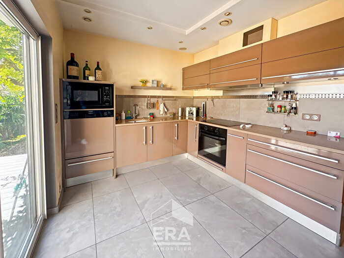 Maison à vendre - Mérignac, Saint-Augustin - 5 pièces - 2 chambres