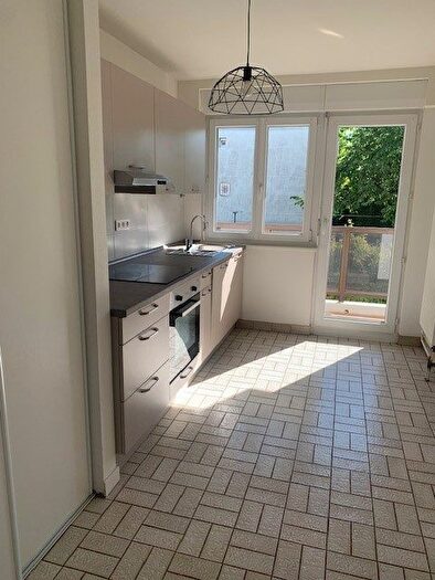 Appartement 4 pièces à louer à Strasbourg, Robertsau