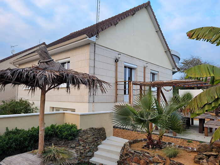 Maison à louer - Sablé-sur-Sarthe, Général Leclerc, Route de Brûlon, Gastines - 3 pièces - 2 chambres