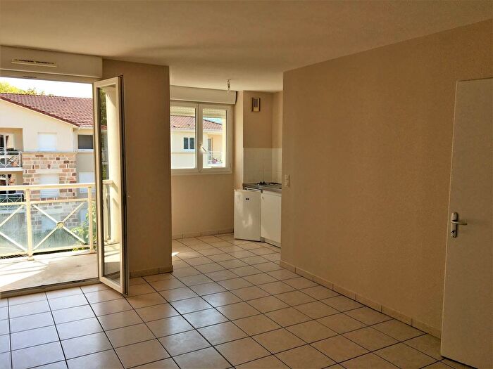Larche : Appartement 2 pièces à louer
