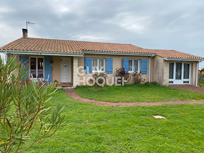 Maison à vendre - Saint-Magne-de-Castillon - 6 pièces - 5 chambres