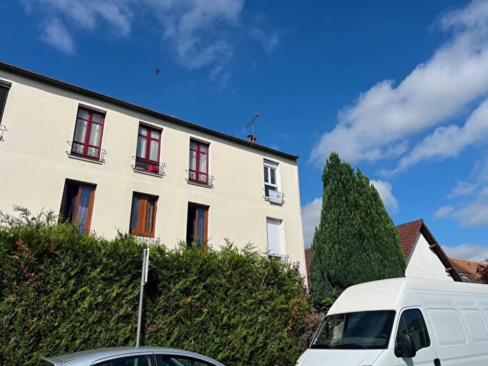 Appartement à vendre - Sevran, Sud - 3 pièces - 9 chambres