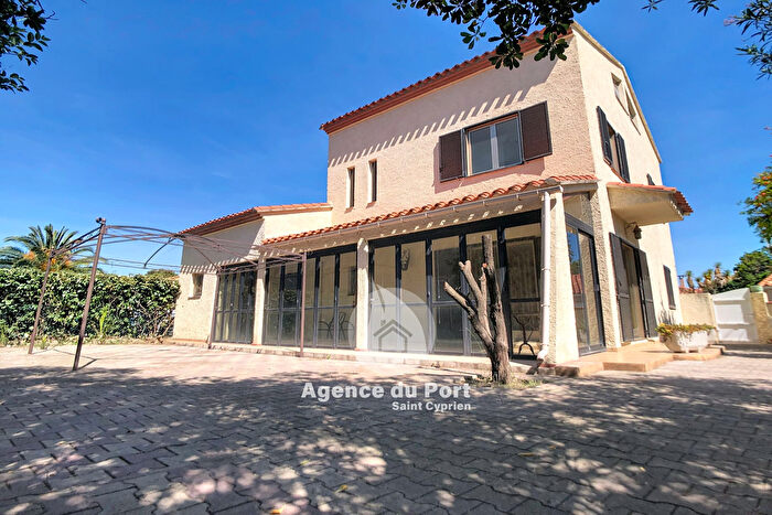 Maison 5 pièces à vendre à Saint-Cyprien, Le Rapatel, Las Planas