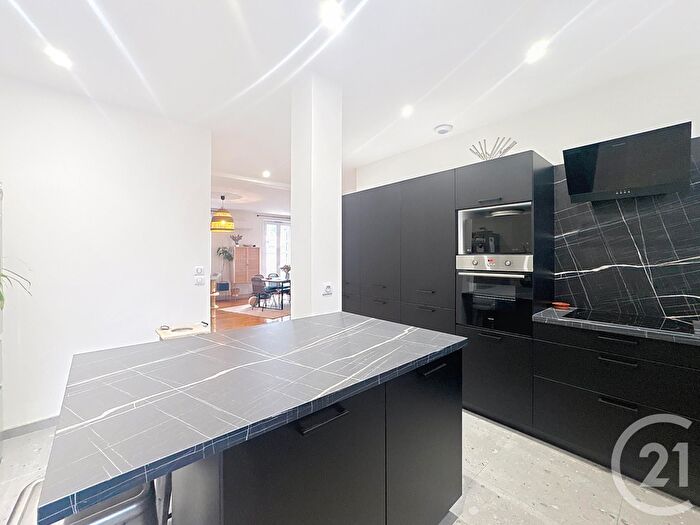 Appartement à vendre - Le Puy-en-Velay, Saint-Jean, République - 5 pièces - 3 chambres