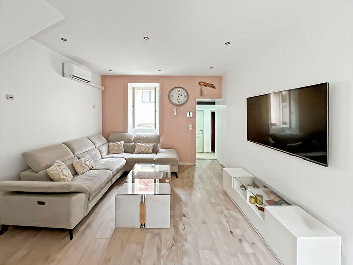 Maison à vendre - Épône - 5 pièces - 4 chambres