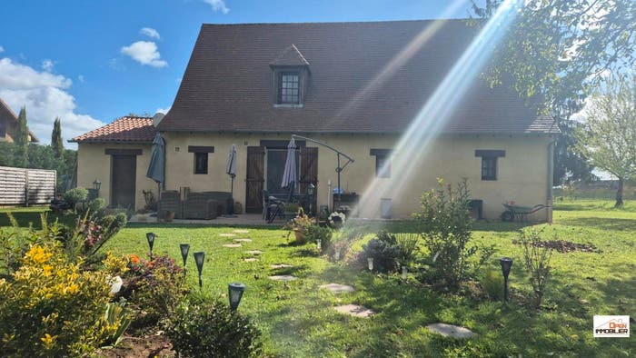 Maison 5 pièces à Meyrals, à vendre