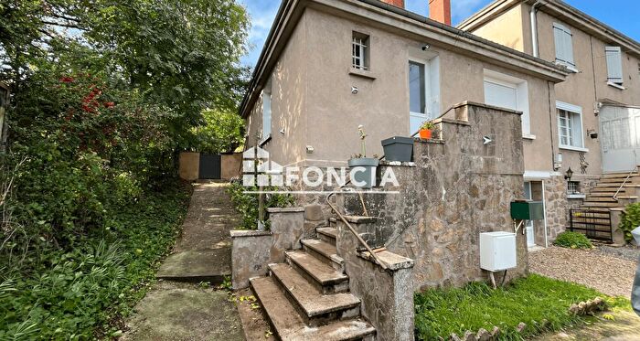 Maison 4 pièces à Saint-Benoît-de-Carmaux, à vendre