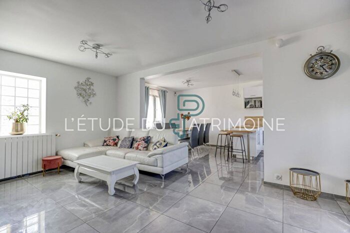 Maison à louer - LHaÿ-les-Roses - 5 pièces - 3 chambres