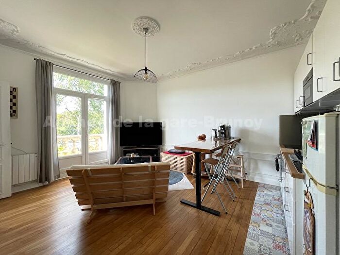 Appartement à vendre - Brunoy, Centre-ville - 2 pièces - 1 chambre