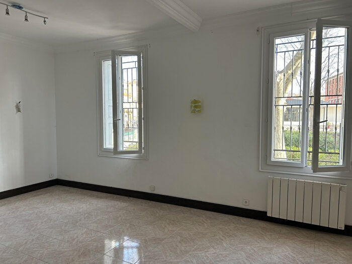 Appartement 2 pièces à Perpignan, La Gare, à vendre