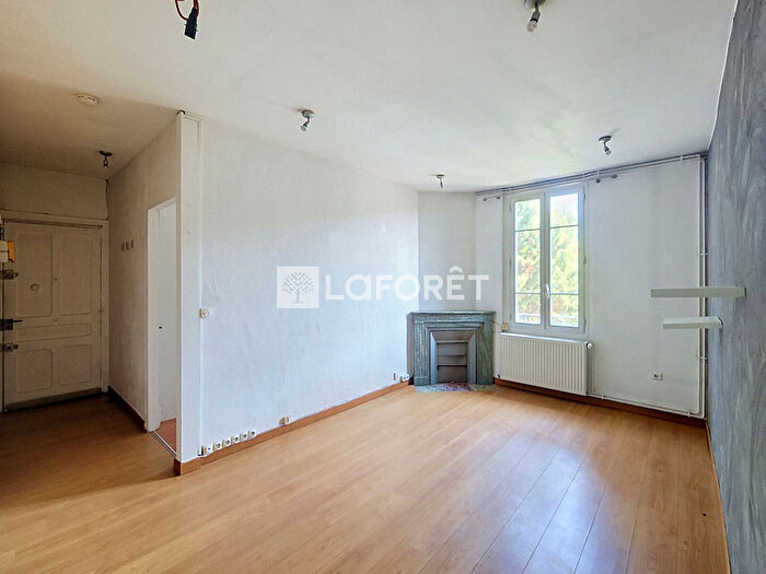 Caluire-et-Cuire, Montessuy : Appartement 2 pièces à vendre