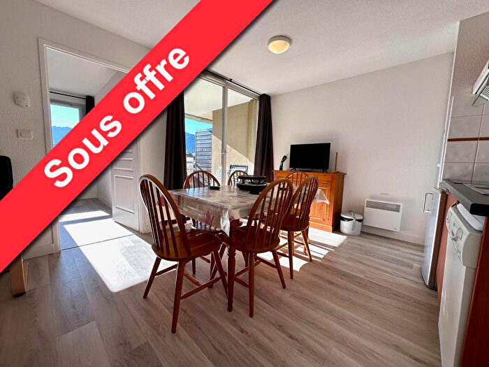 Appartement à vendre - Ax-les-Thermes - 2 pièces - 2 chambres