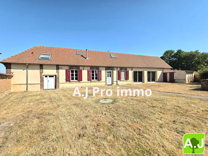 Saint-André-de-l'Eure : Maison 5 pièces à vendre