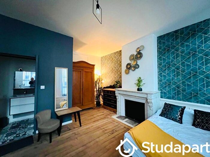 Centre Ville, Saint-Quentin - Appartement 1 pièce à louer