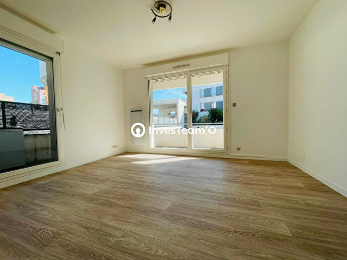 Appartement à louer - Bagneux, Champ des Oiseaux - 2 pièces - 1 chambre