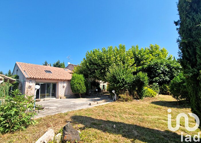 Maison à vendre - Châteaurenard, Jentelin, Route dAvignon, Confignes - 9 pièces - 3 chambres