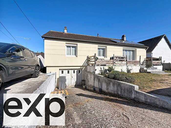 Pacy-sur-Eure : Maison 4 pièces à vendre