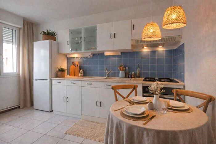 Gare Nord et Ouest, Charleville-Mézières - Appartement 2 pièces à louer
