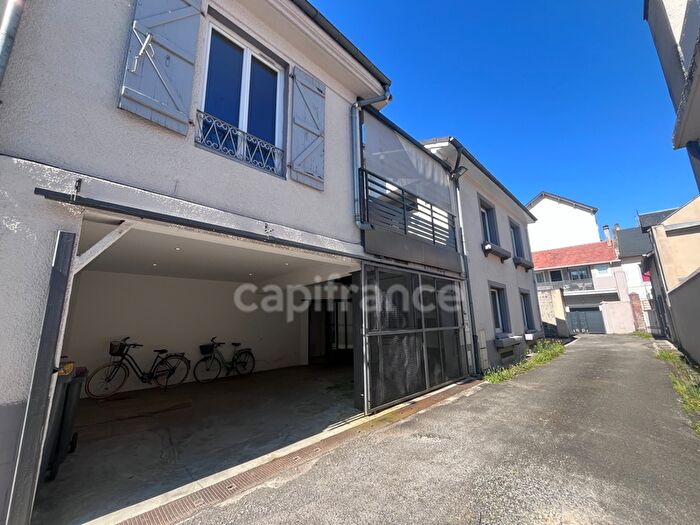 Maison 5 pièces à Tarbes, Centre-ville, à vendre