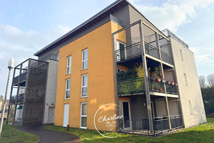 Appartement à vendre - Sainte-Marie-aux-Chênes - 3 pièces - 2 chambres