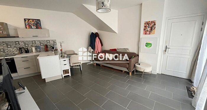 Étampes, Saint-Michel, Croix de Vernailles : Appartement 2 pièces à vendre