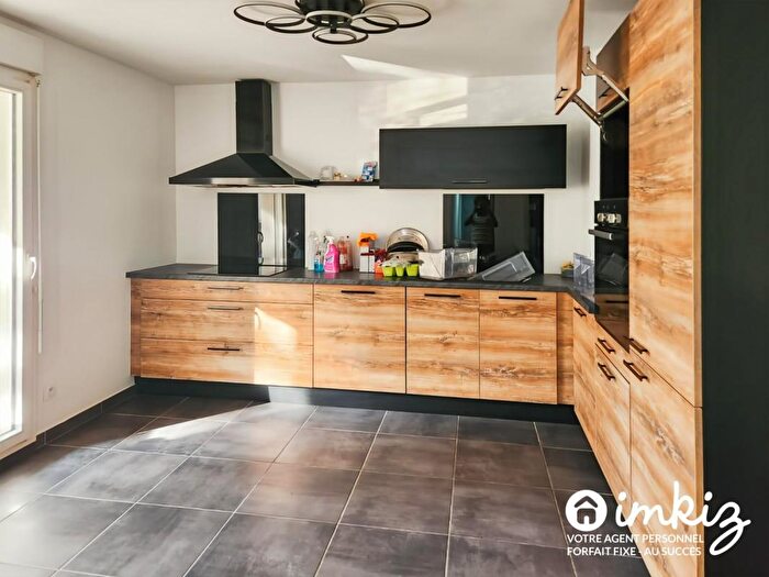 Appartement à vendre - Saint-Fons - 3 pièces - 2 chambres