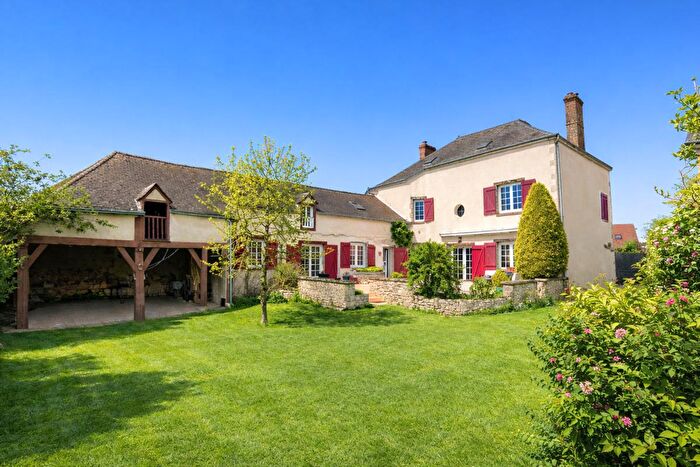 Maison à vendre - Voves - 7 pièces - 5 chambres