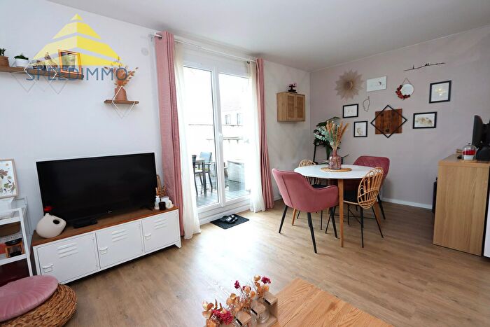 Appartement à vendre - Mandres-les-Roses - 2 pièces - 1 chambre