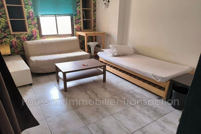 Appartement à louer - Beaux Arts, Montpellier - 1 pièce