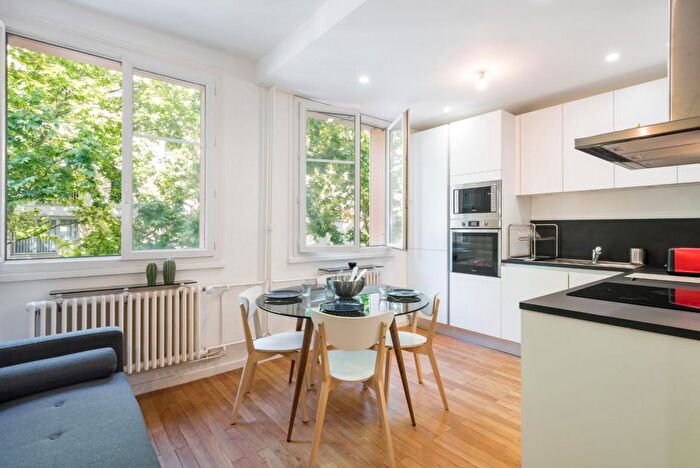 Appartement à louer - Lyon e , Les Brotteaux - 1 pièce - 1 chambre