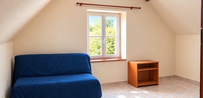 Saint-Martin-d'Abbat : Appartement 1 pièce à louer