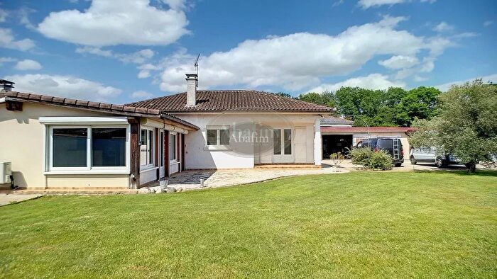 Maison à vendre - Tarbes - 5 pièces - 3 chambres