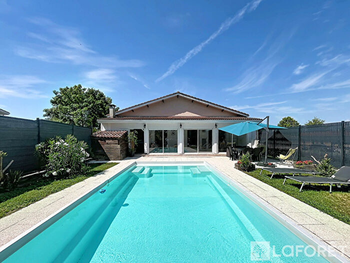 Saint-Vincent-de-Paul : Maison 7 pièces à vendre
