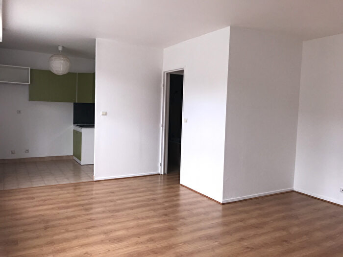 Noisy-sur-École - Appartement 1 pièce à louer