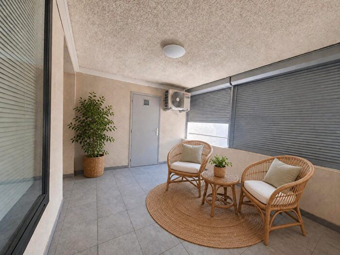 Appartement 3 pièces à Avignon, Magnanen, Teinturiers, à vendre