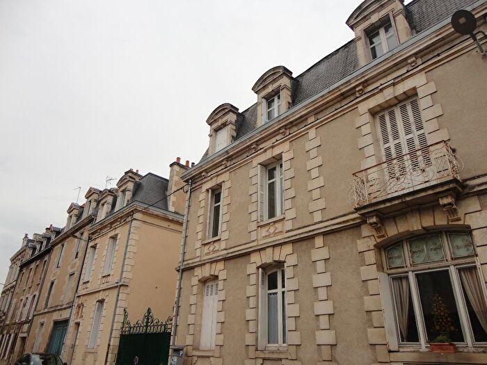 Appartement à louer - Poitiers, Centre-ville - 3 pièces - 2 chambres