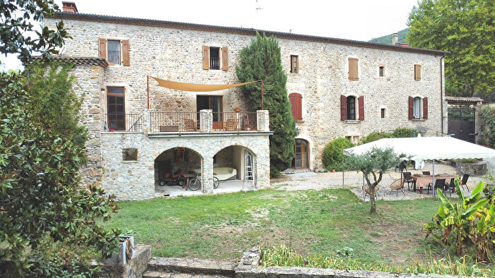 Saint-Jean-du-Gard : Maison 14 pièces à vendre
